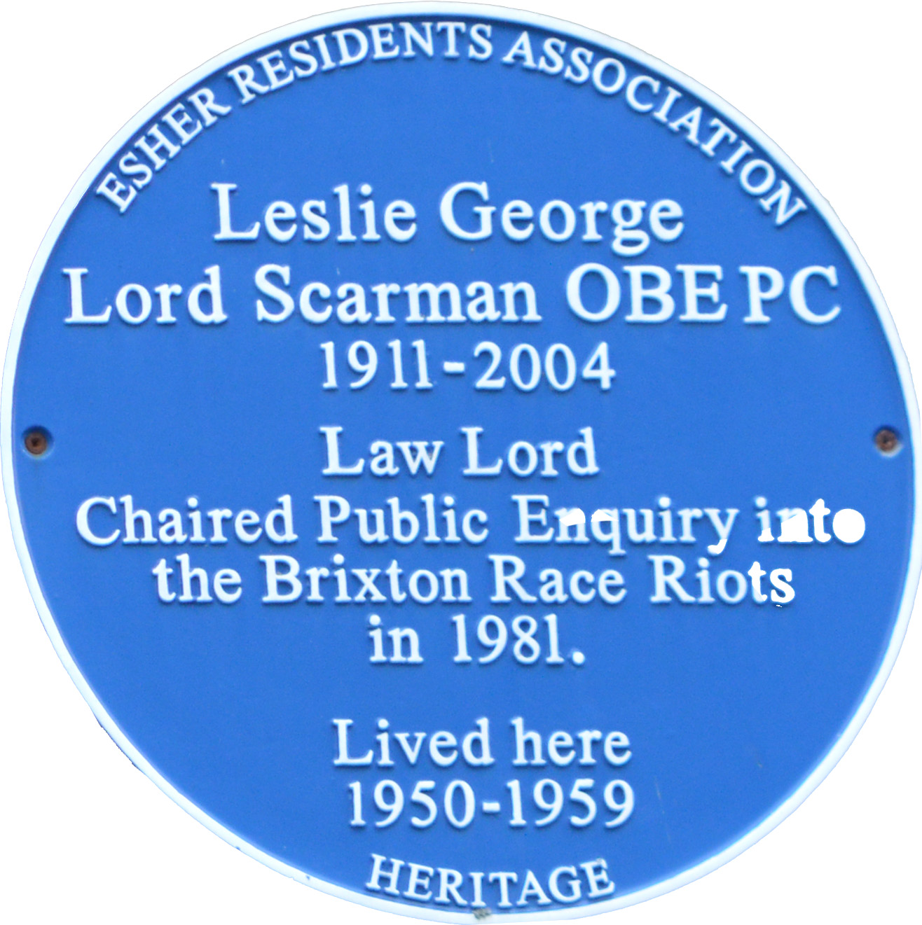 Blue Plaque – Leslie George Scarman | Esher Residents Association